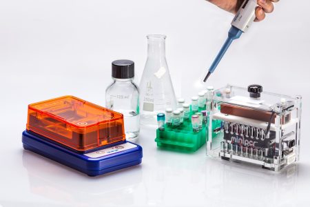 miniPCR® Lab Starter Pack – Beneficial.Bio